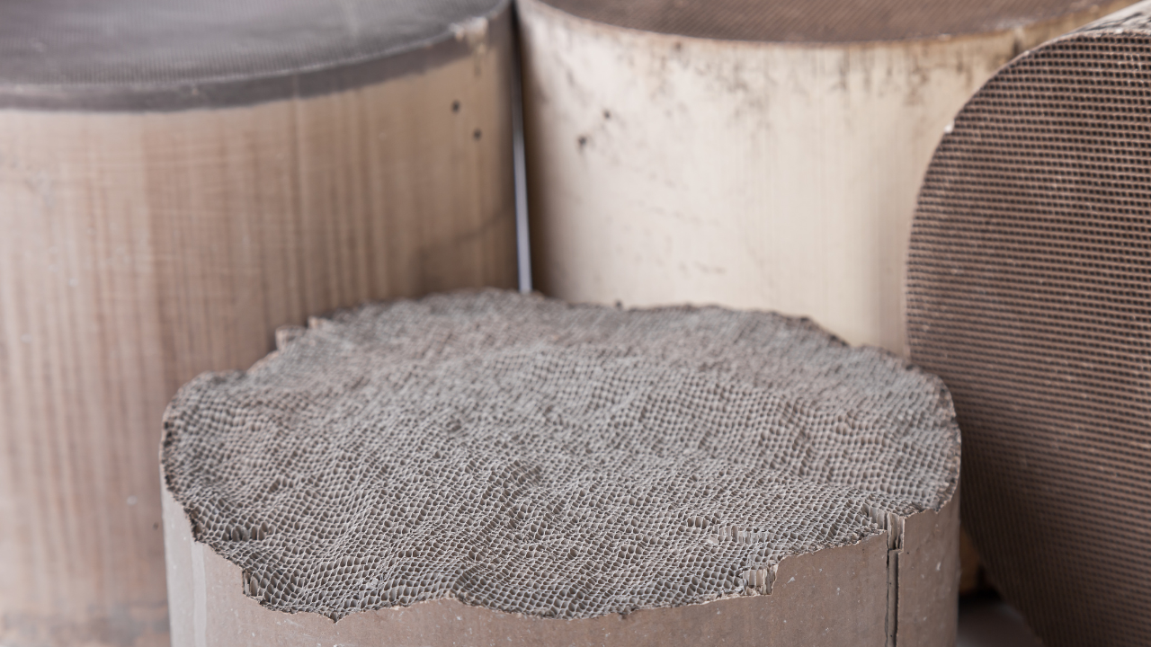 What You Need to Know About the Catalyst Recycling Process - Noble6